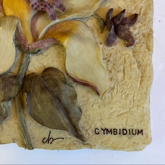 cheri Blum | Accents | Cheri Blum Floral Textured In Relief Ceramic ...